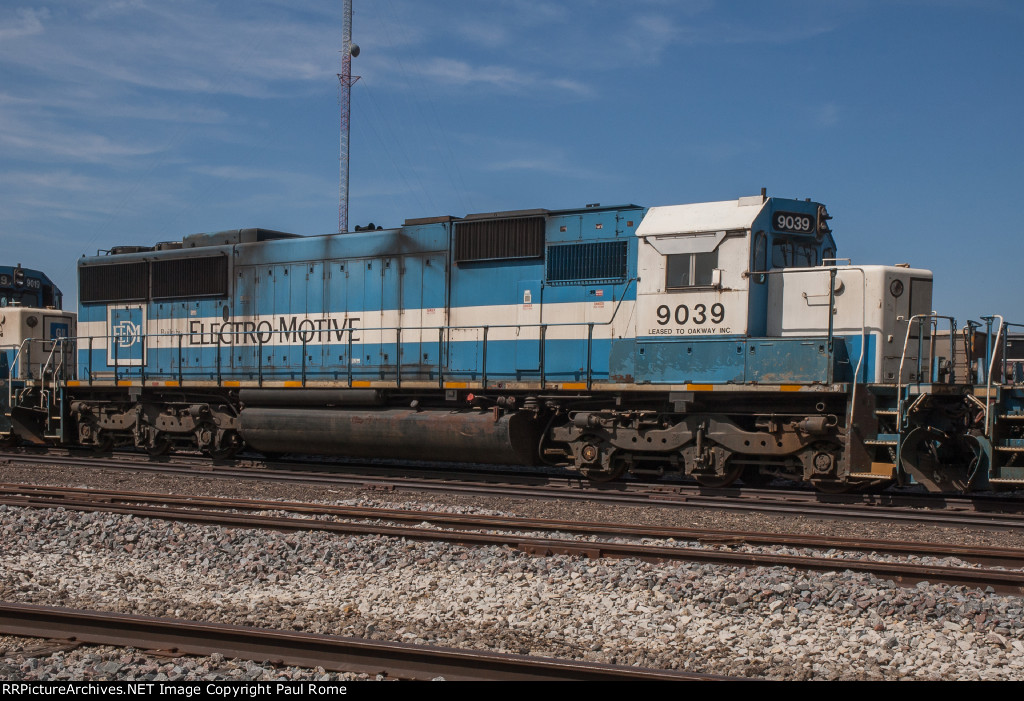 EMDX, OWY 9039, EMD SD60, lease return stored